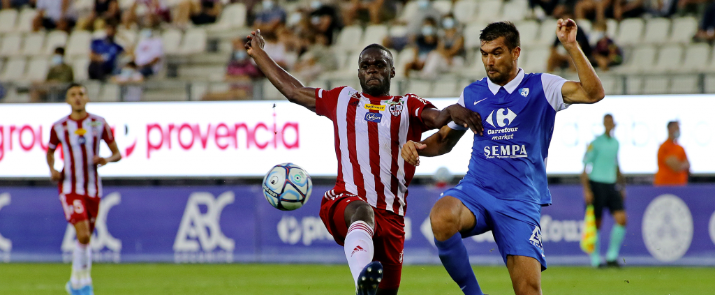 Grenoble-ACA (2-0): le résumé vidéo