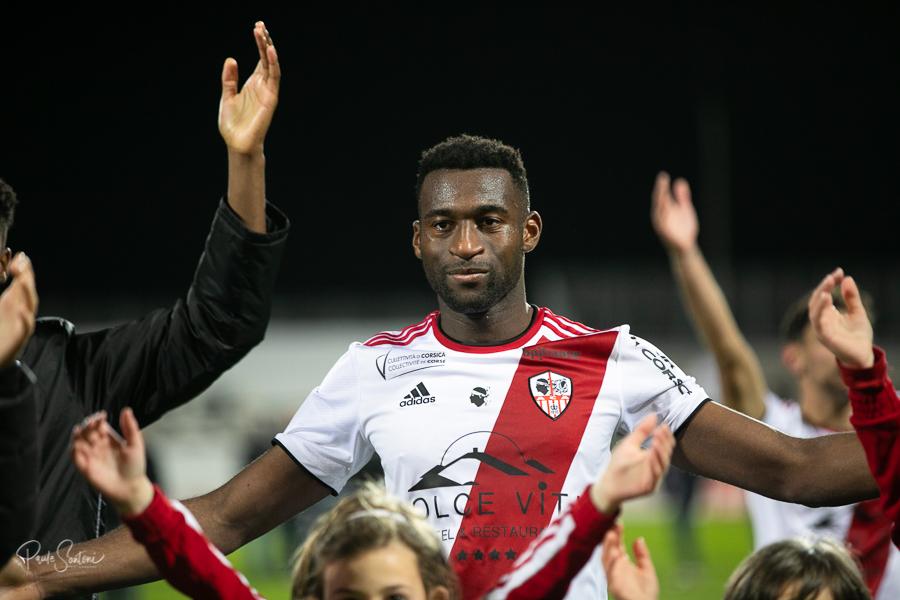 Oumar Gonzalez à Foot è Basta